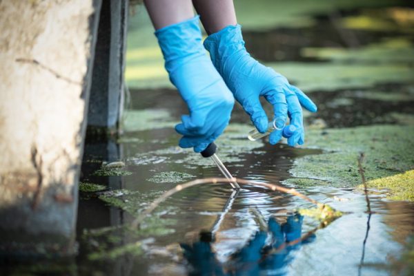 PFAS overschrijdt planetaire grens van chemische vervuiling - Ecotips